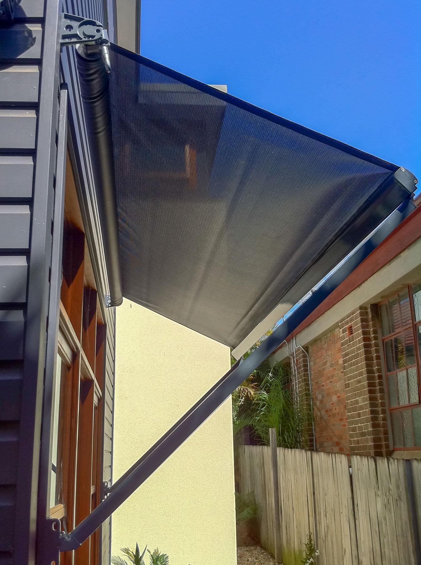 Pivot Arm Awnings | Mansours